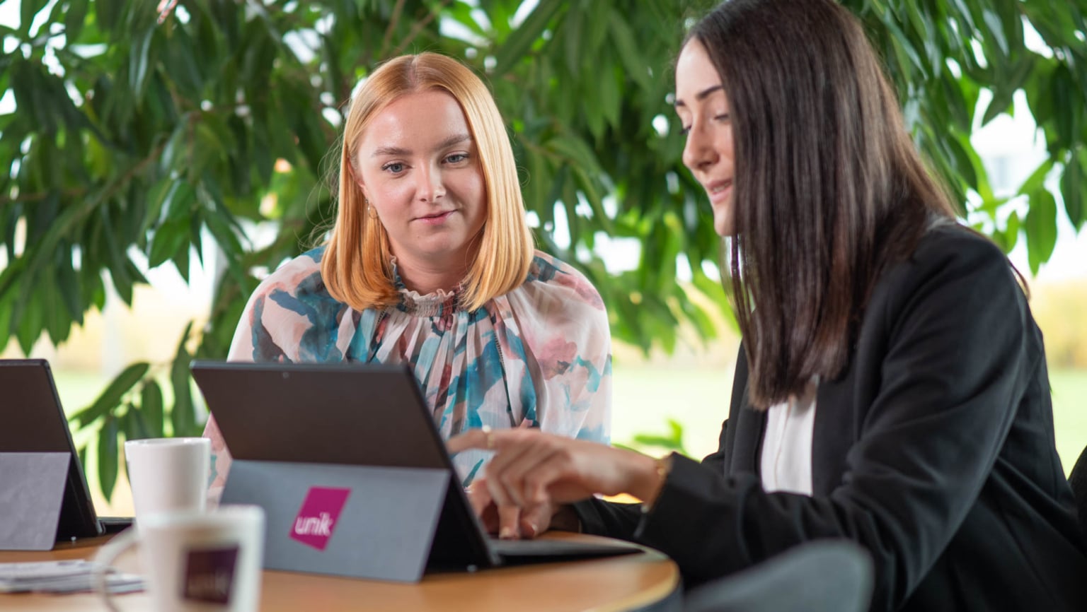 Recruitment, interim or consultant? - Unik Resurs